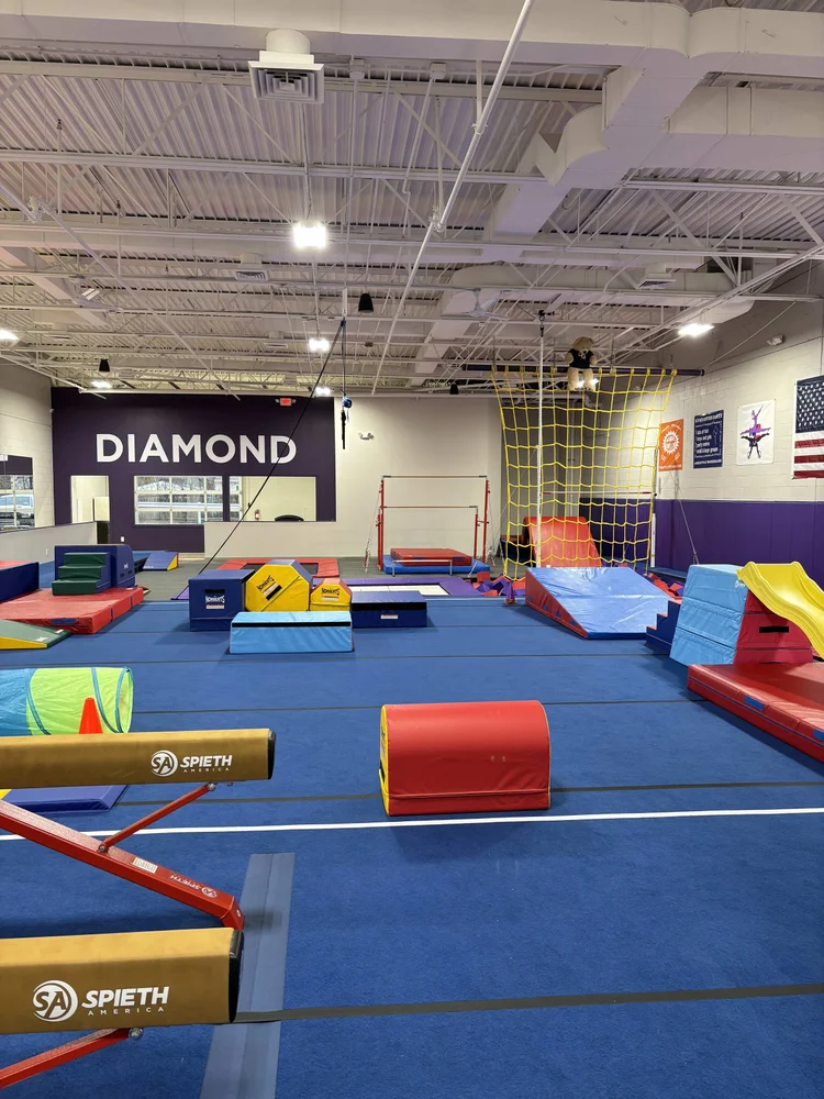 DIAMOND GYMNASTICS