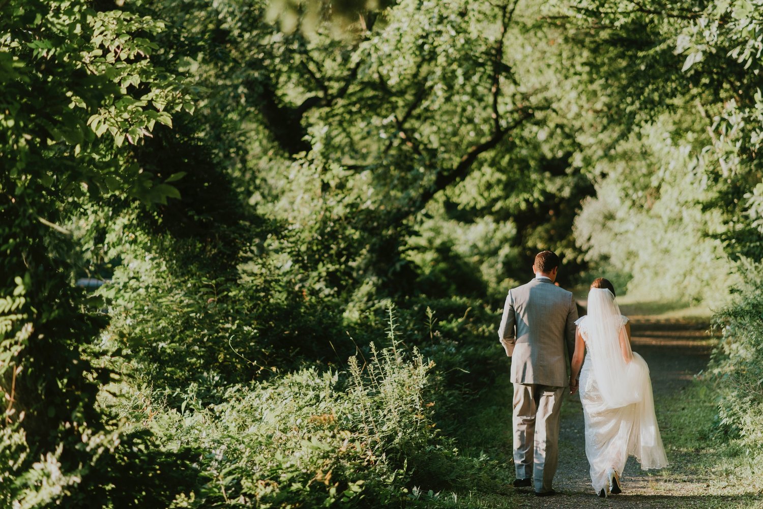 Blue note Country Inn | Outdoor Asheville Wedding Venue
