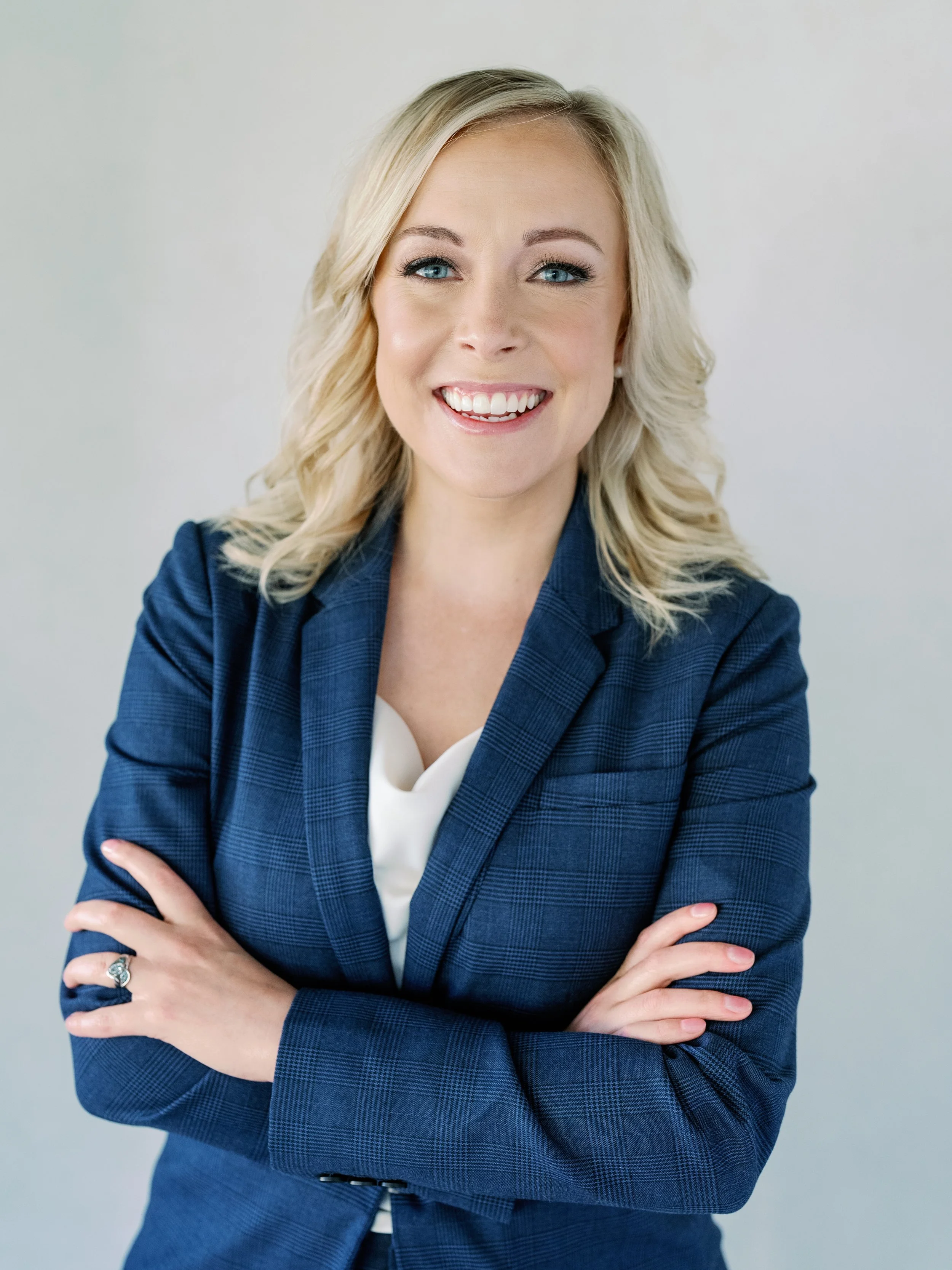 Kristin Bio — Global Ties AZ