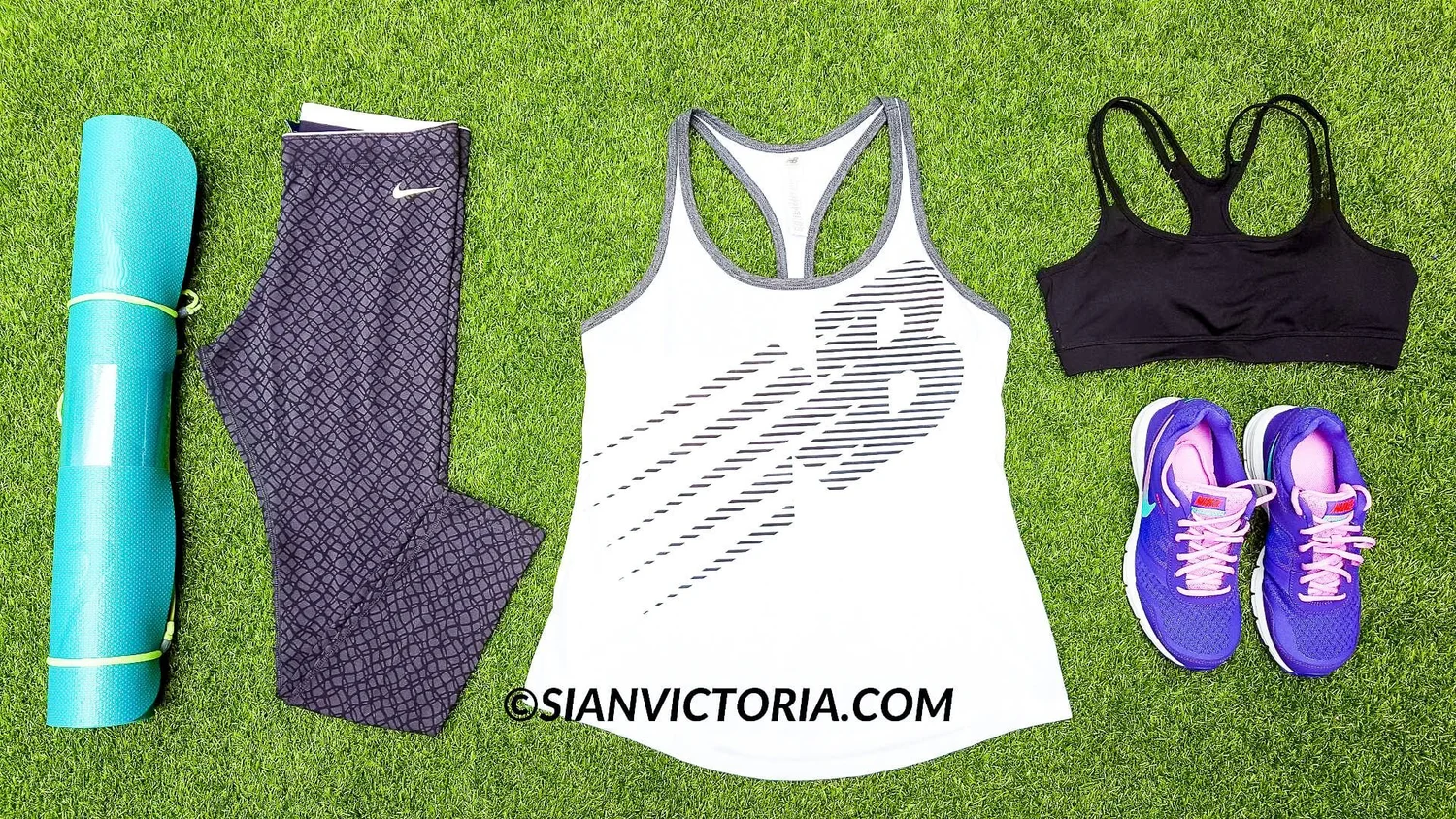Yoga Outfit Guide: How to Choose Yoga Clothes to Feel Your Best — sian ...