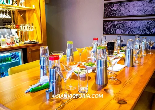 6 Best Bars for Hen Party Cocktail Making Classes in Birmingham — sian ...