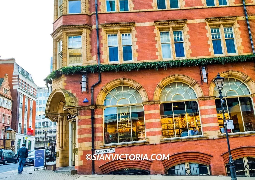 6 Best Bars for Hen Party Cocktail Making Classes in Birmingham — sian ...