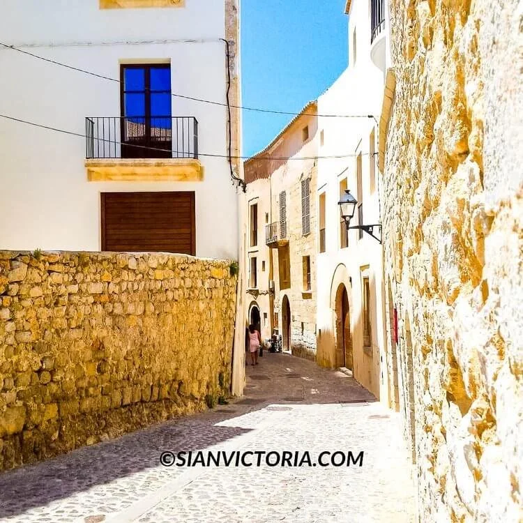 Sightseeing at Old Town of Ibiza - A UNESCO World Heritage Site — sian ...