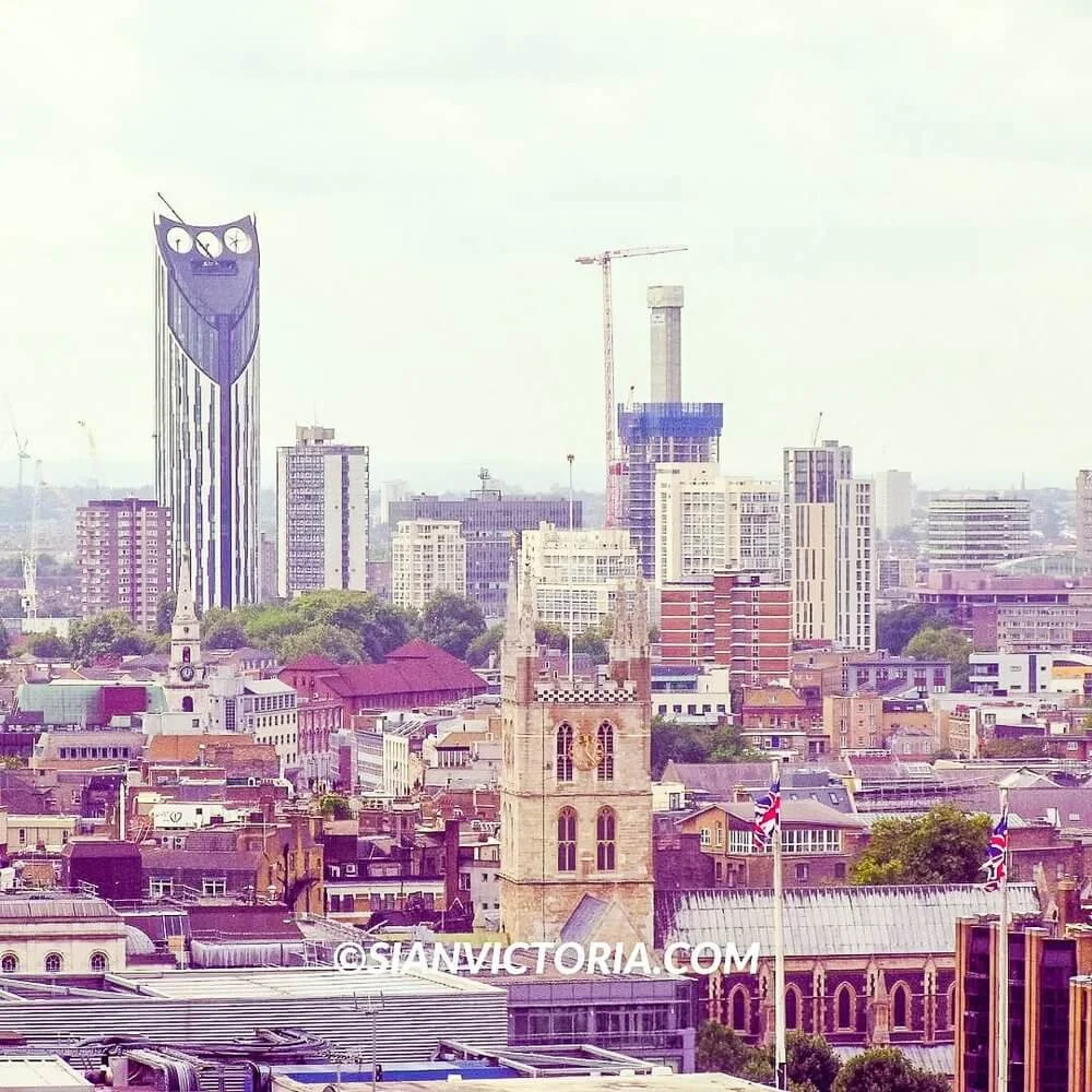 London in a Day: Top 10 Must-See Sightseeing Places — sian victoria