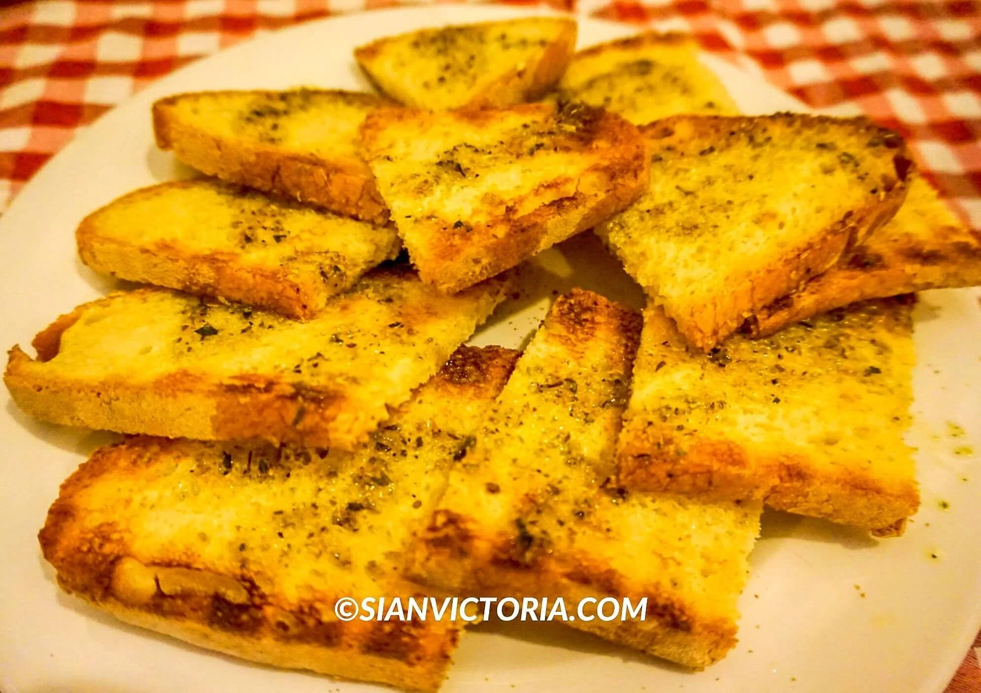 6 Best Restaurants & Places to Eat in Paphos, Cyprus — sian victoria