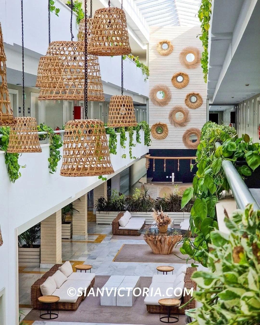 Cabogata Jardin Hotel Review: 4* El Toyo Beachfront Resort — sian victoria