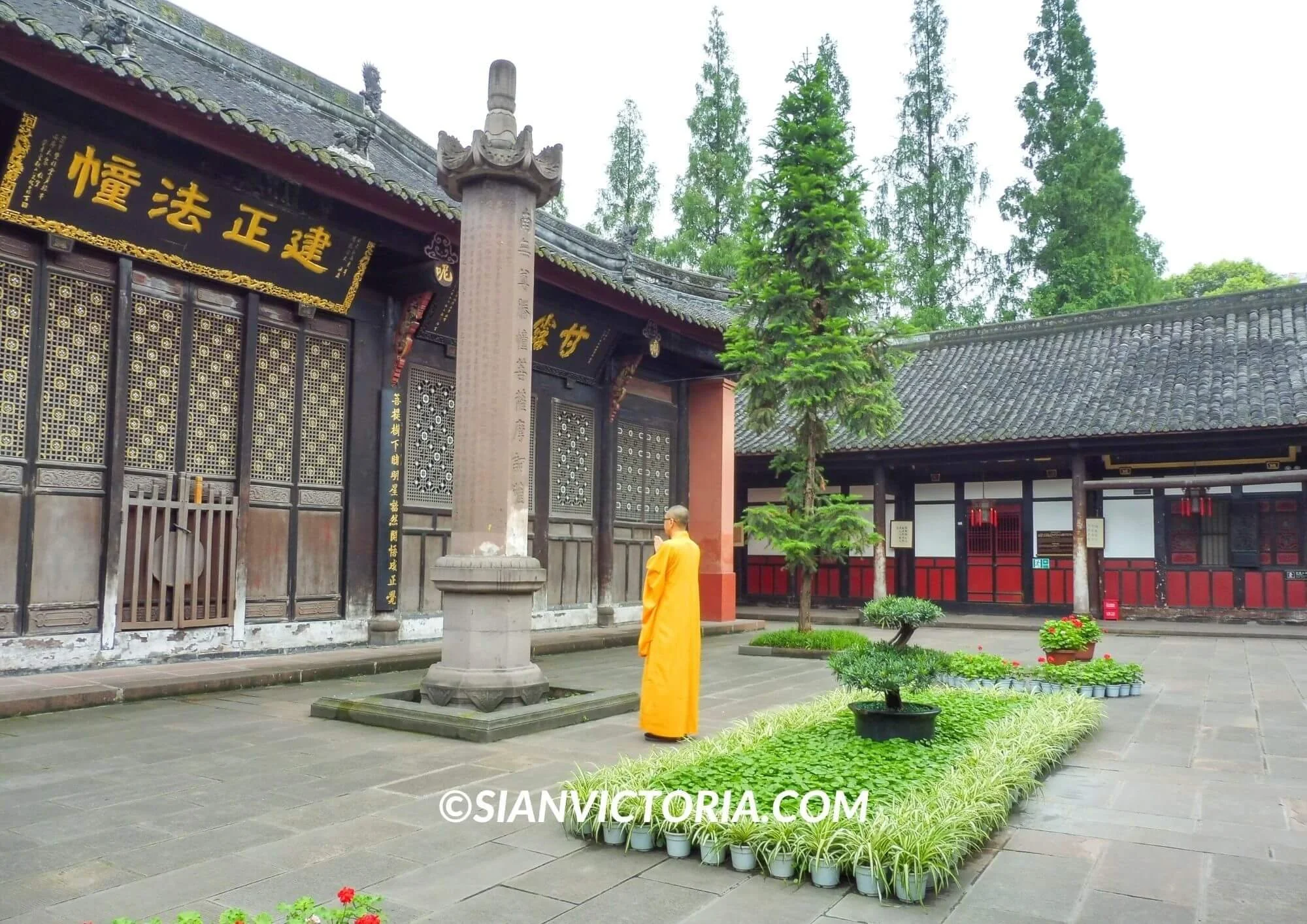 15 Best Cultural Things & Reasons to Visit Chengdu — sian victoria