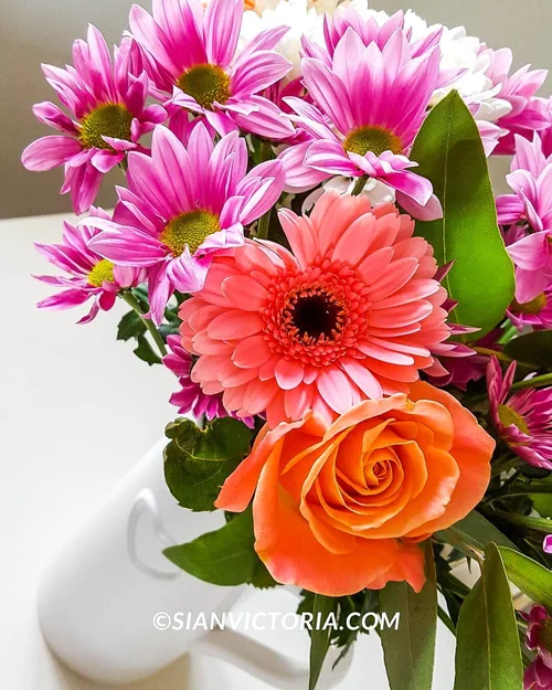 10 Different Types of Flowers & Floral Bouquets Arrangements — sian ...