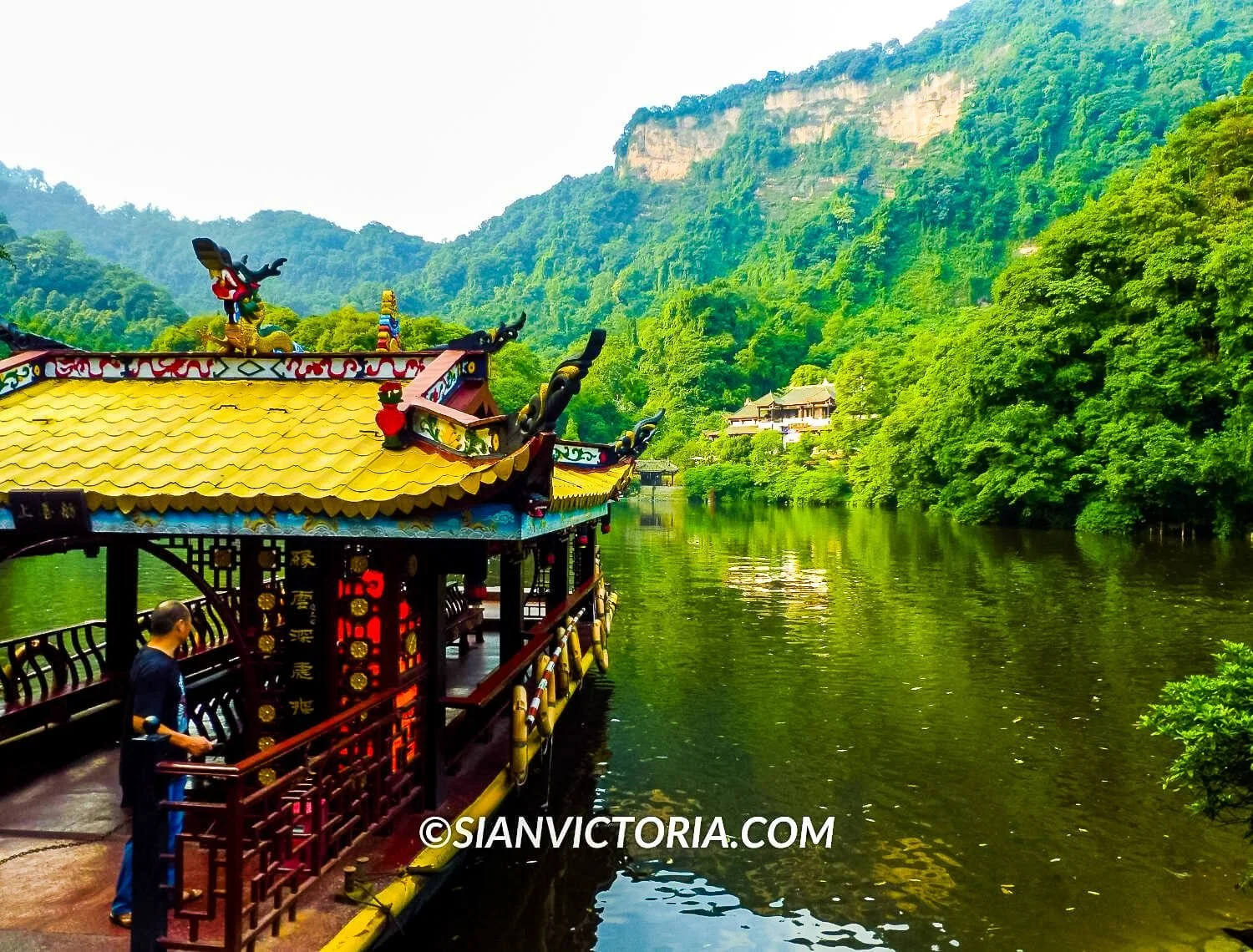 9 Best Summit Hikes and Scenic Trails in Chengdu, Sichuan — sian victoria