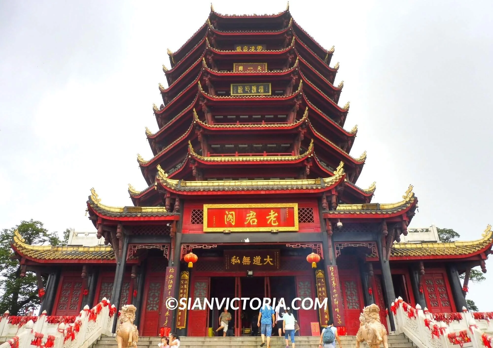 15 Best Cultural Things & Reasons to Visit Chengdu — sian victoria