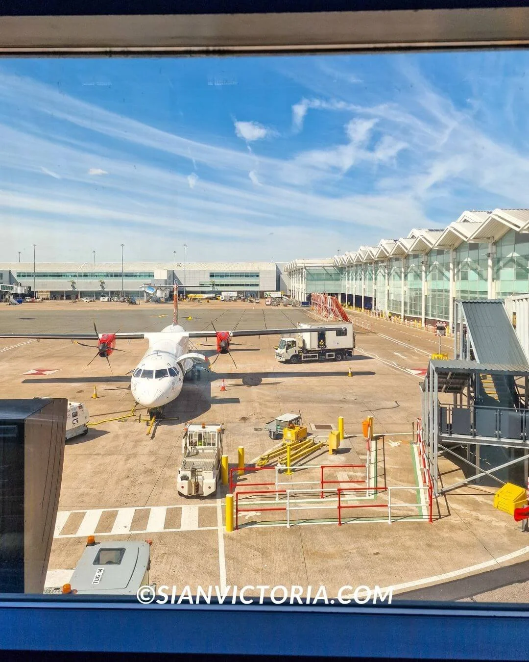 3 Legal Pathways to Living Abroad: From Tourist to Resident — sian victoria