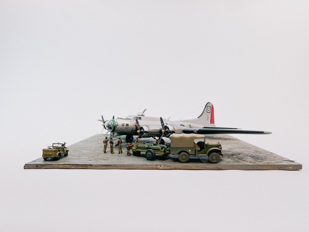 Museum of Military Models - B-17 Flying Fortress "Little Joe" Diorama