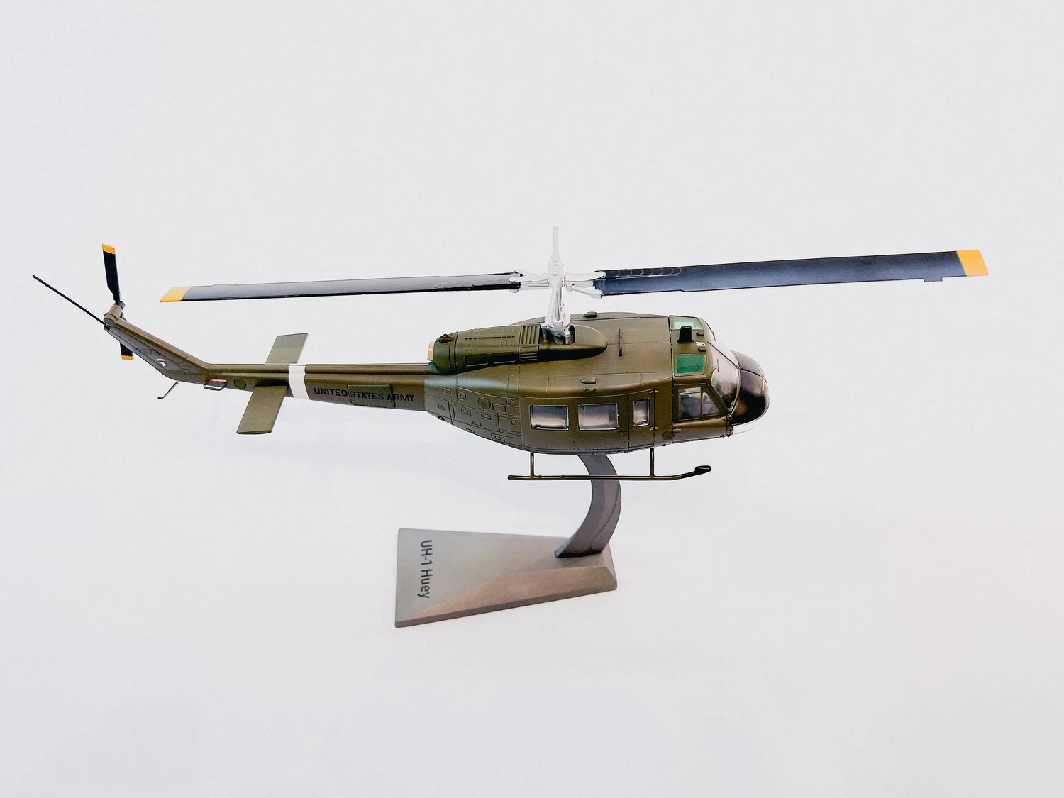 Museum of Military Models - UH-1 Huey Gallery