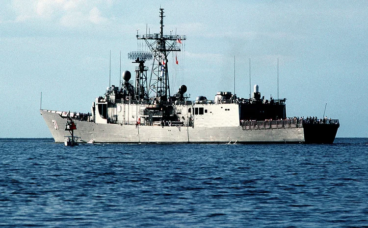 Museum of Military Models - USS Stark (FFG-31)