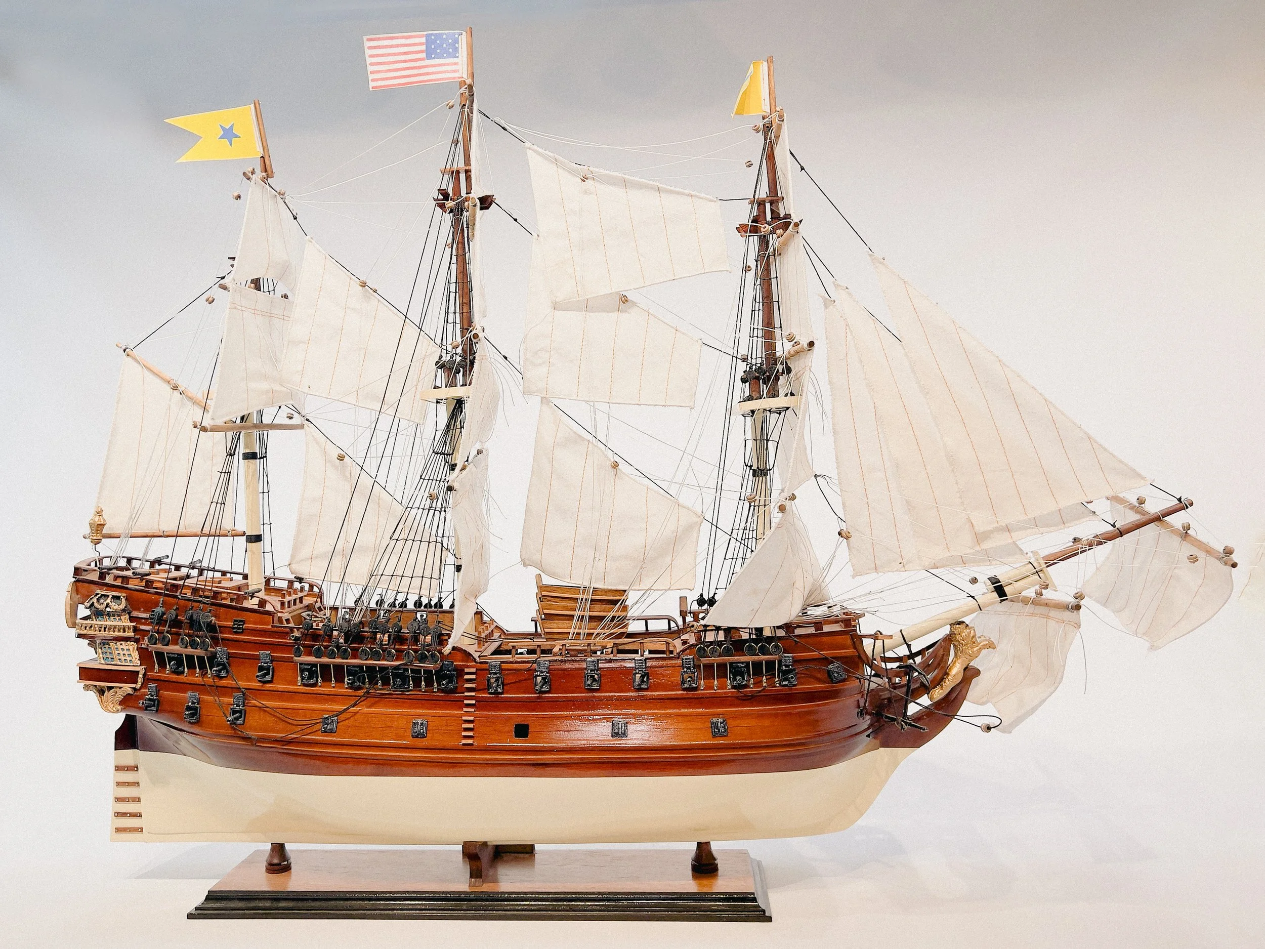 Museum of Military Models - USS Bonhomme Richard