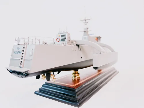 Museum of Military Models - Sea Hunter
