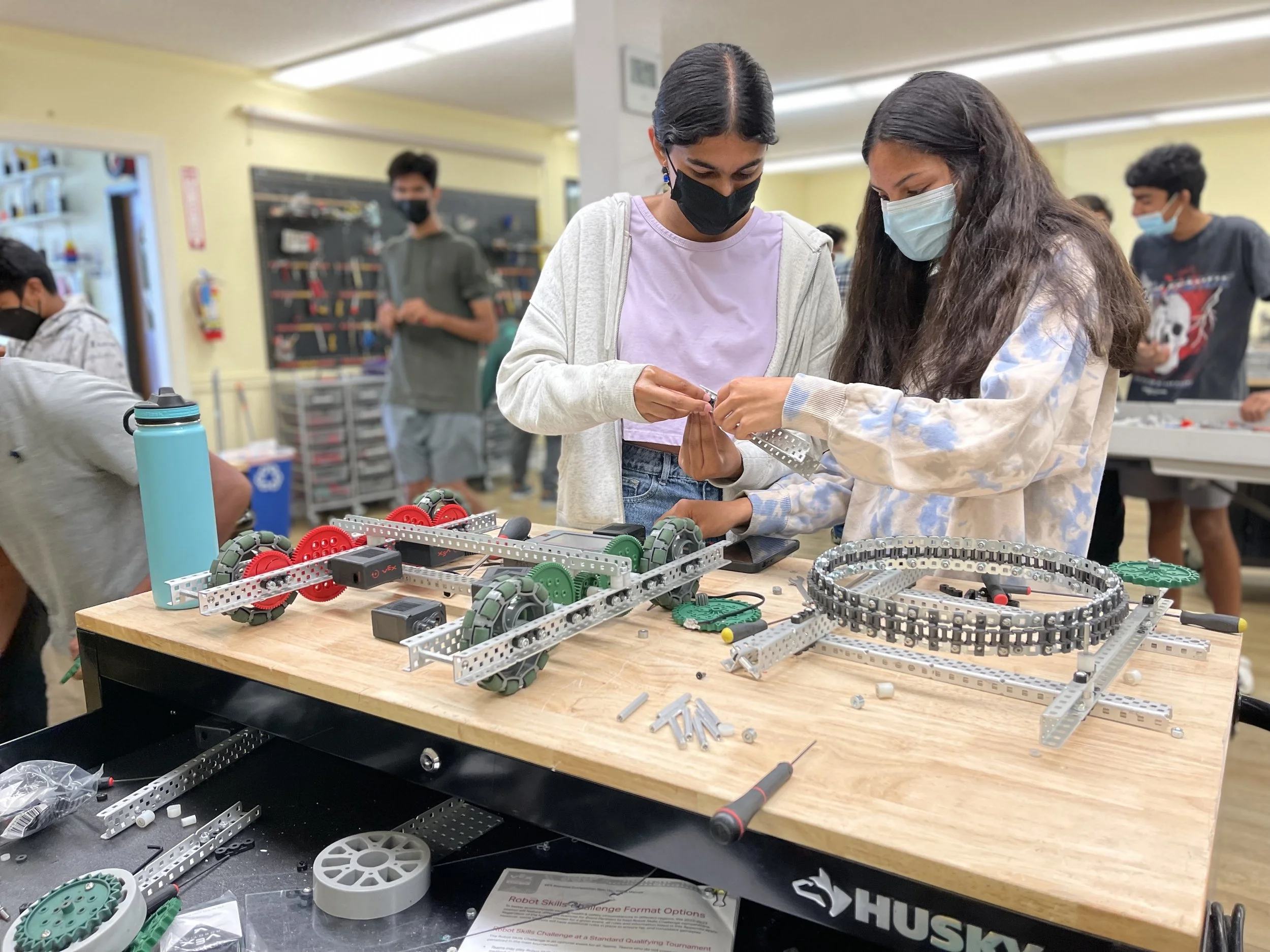 About | Robolabs: K-12 Robotics, Patent, College Consulting Class