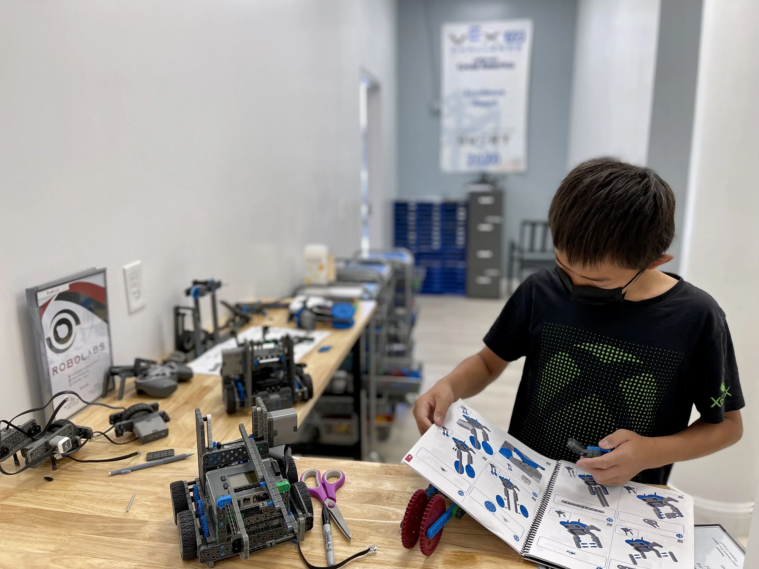 Exciting STEM Camps for Kids & Teens - Summer & Winter Sessions ...