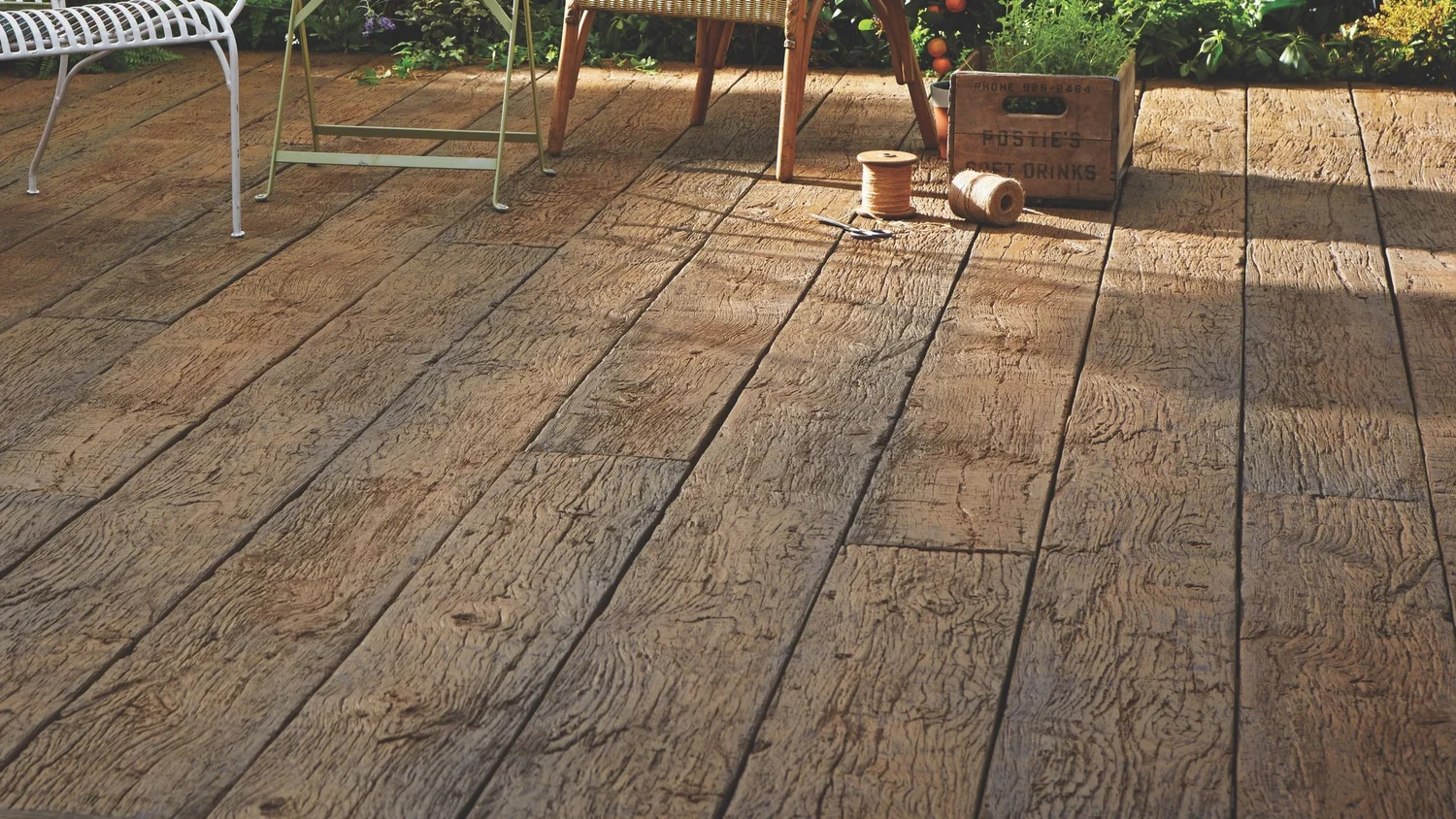 Envello Cladding Shadow Line + Corners Millboard — Walker Landscape ...