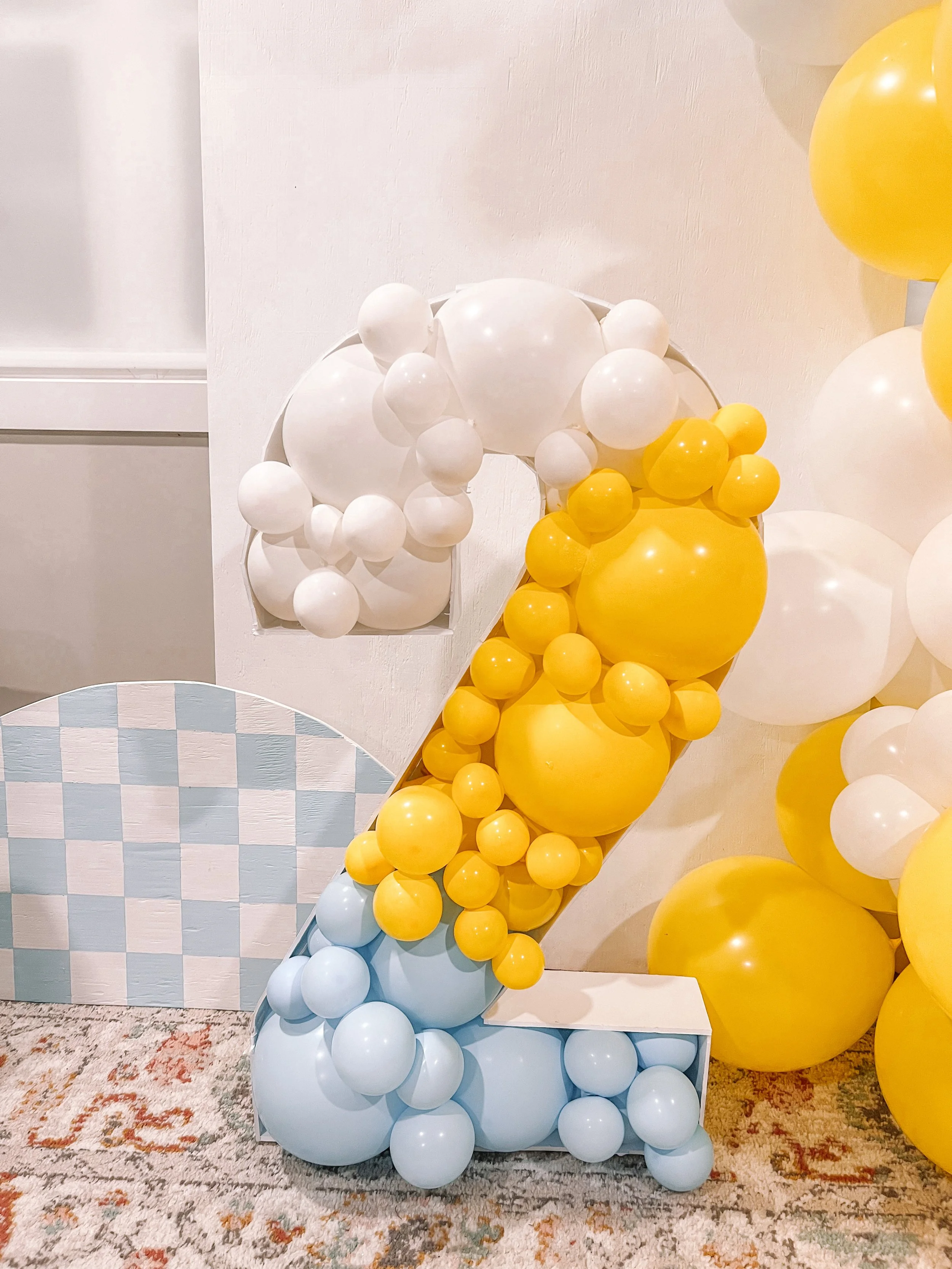 Coastal Balloon Company | Custom Balloon Decorations | Wilmington, NC