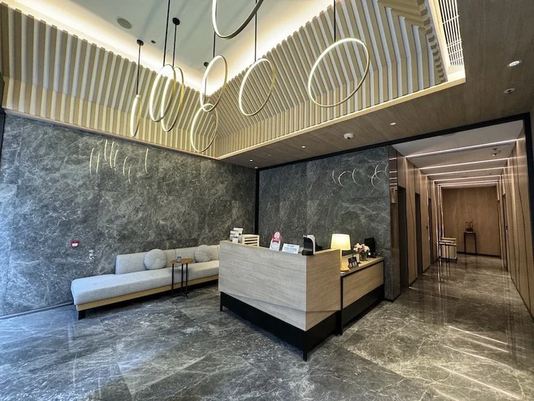 CM PLUS | Reservation with 5-10% Discount — HONG KONG SERVICED ...