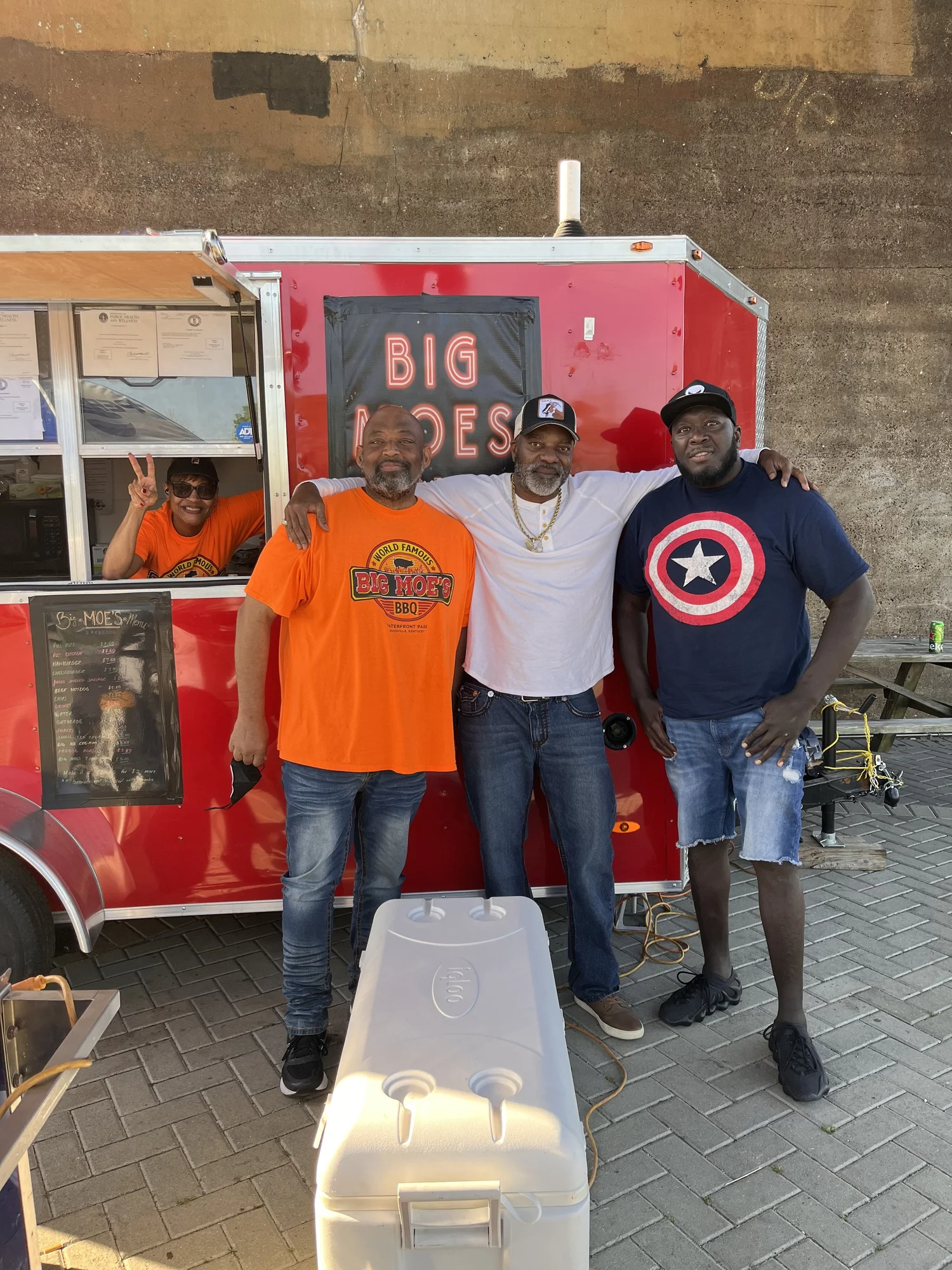 BIG MOE'S BARBEQUE