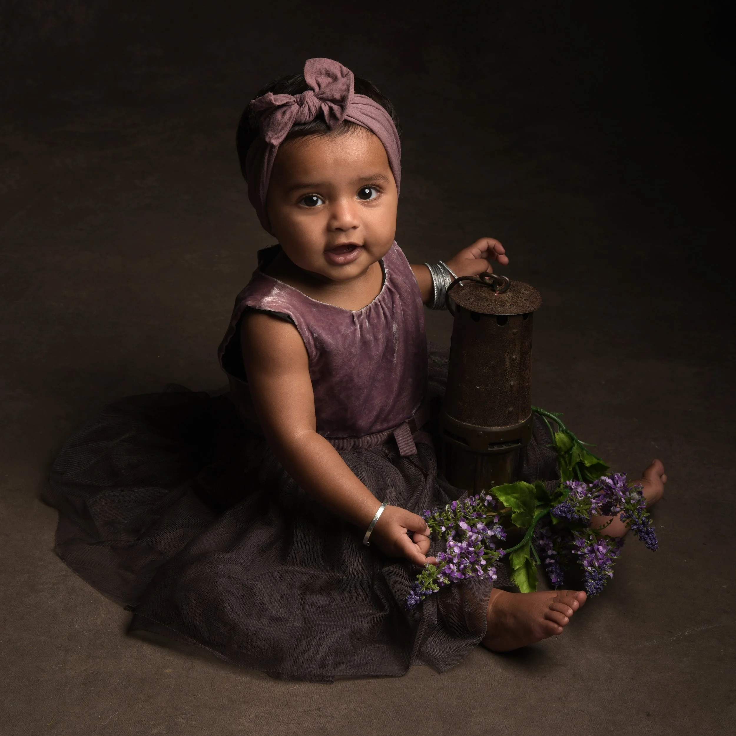 Blossom Pop Photography Award winning newborn, baby, family specialist