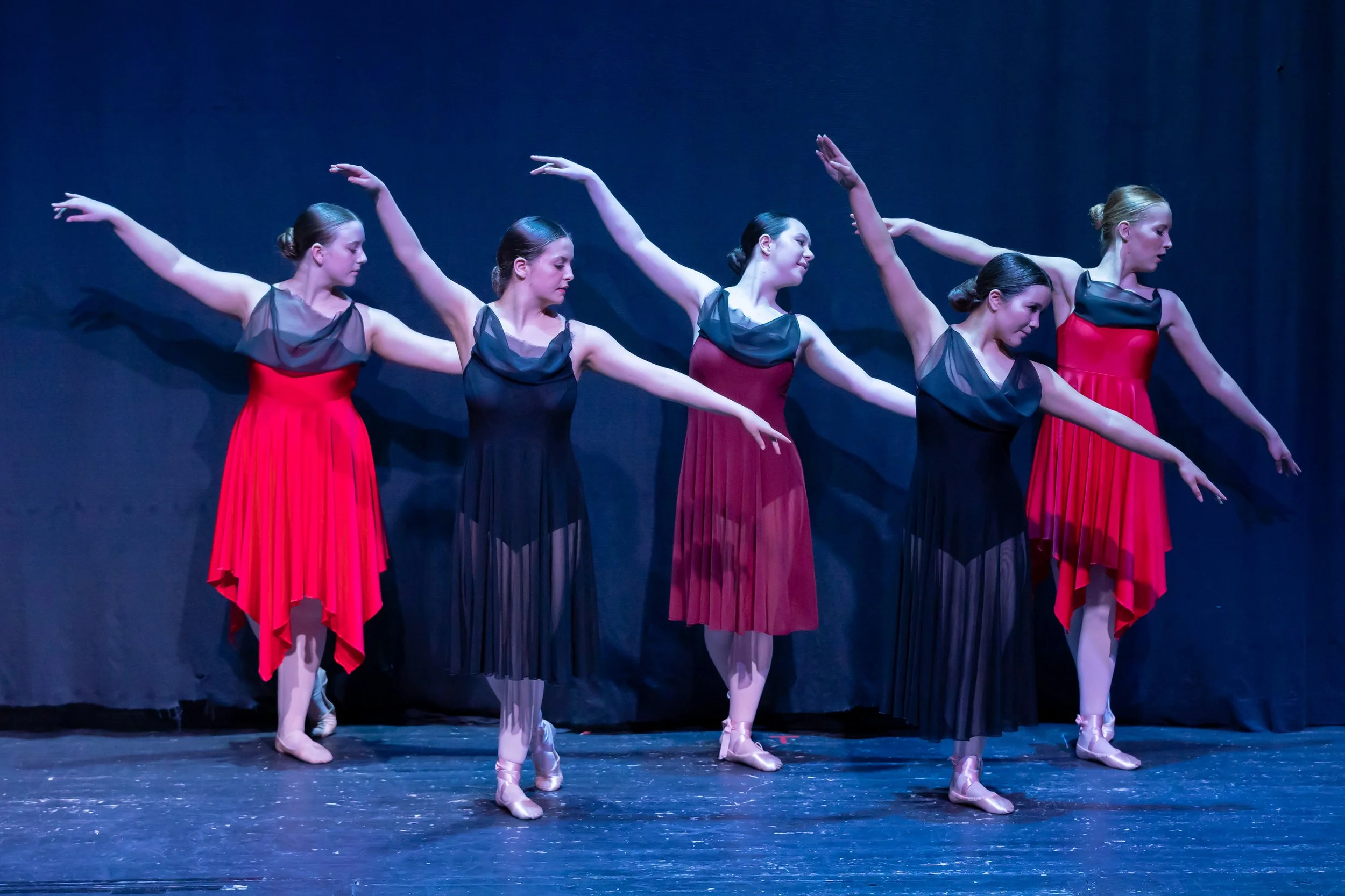 Contact — Diamontes Dance & Drama