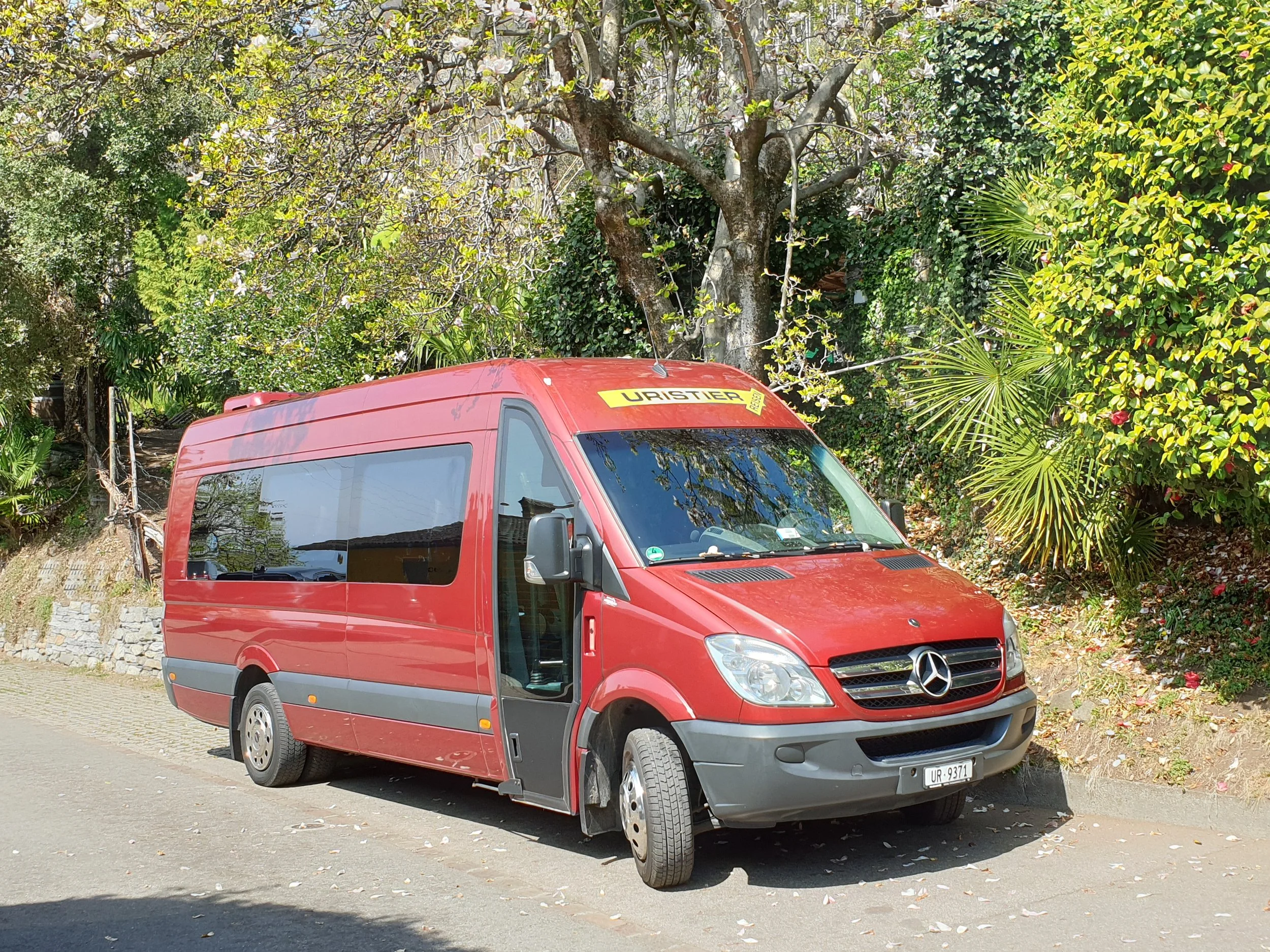 Midibus Mercedes-Benz 518 CDI — Uristier Reisen