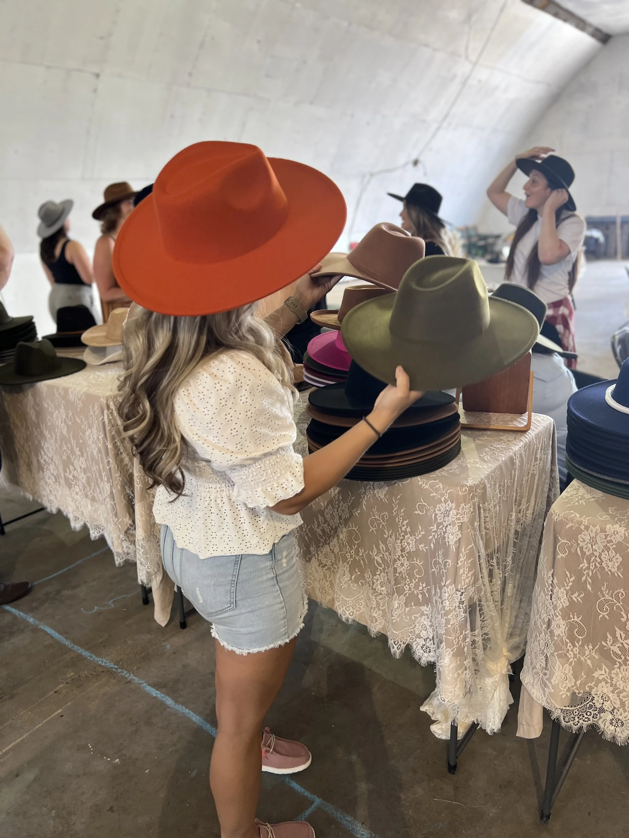 What is a Hat Bar — Feather and Felt