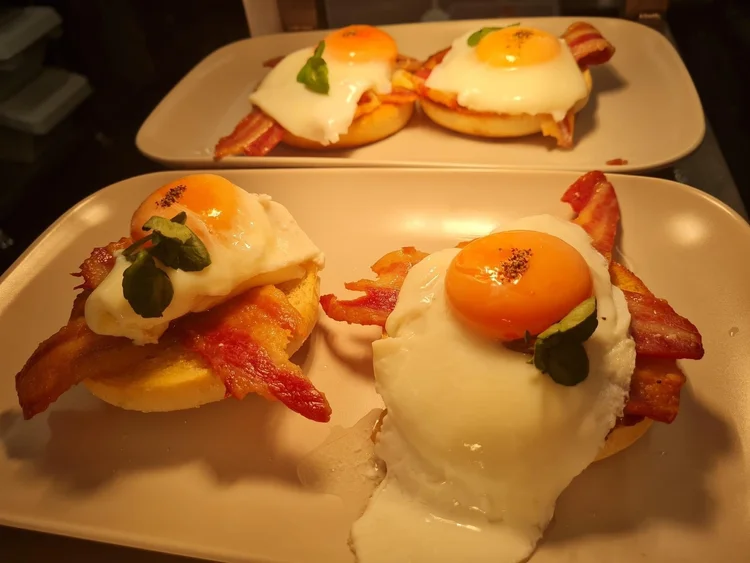 General 2 — Campsite, Café & Farm shop