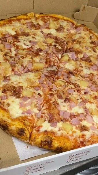 Family Owned Pizzaria in Phoenicia NY - Phoenicia Pizza 28