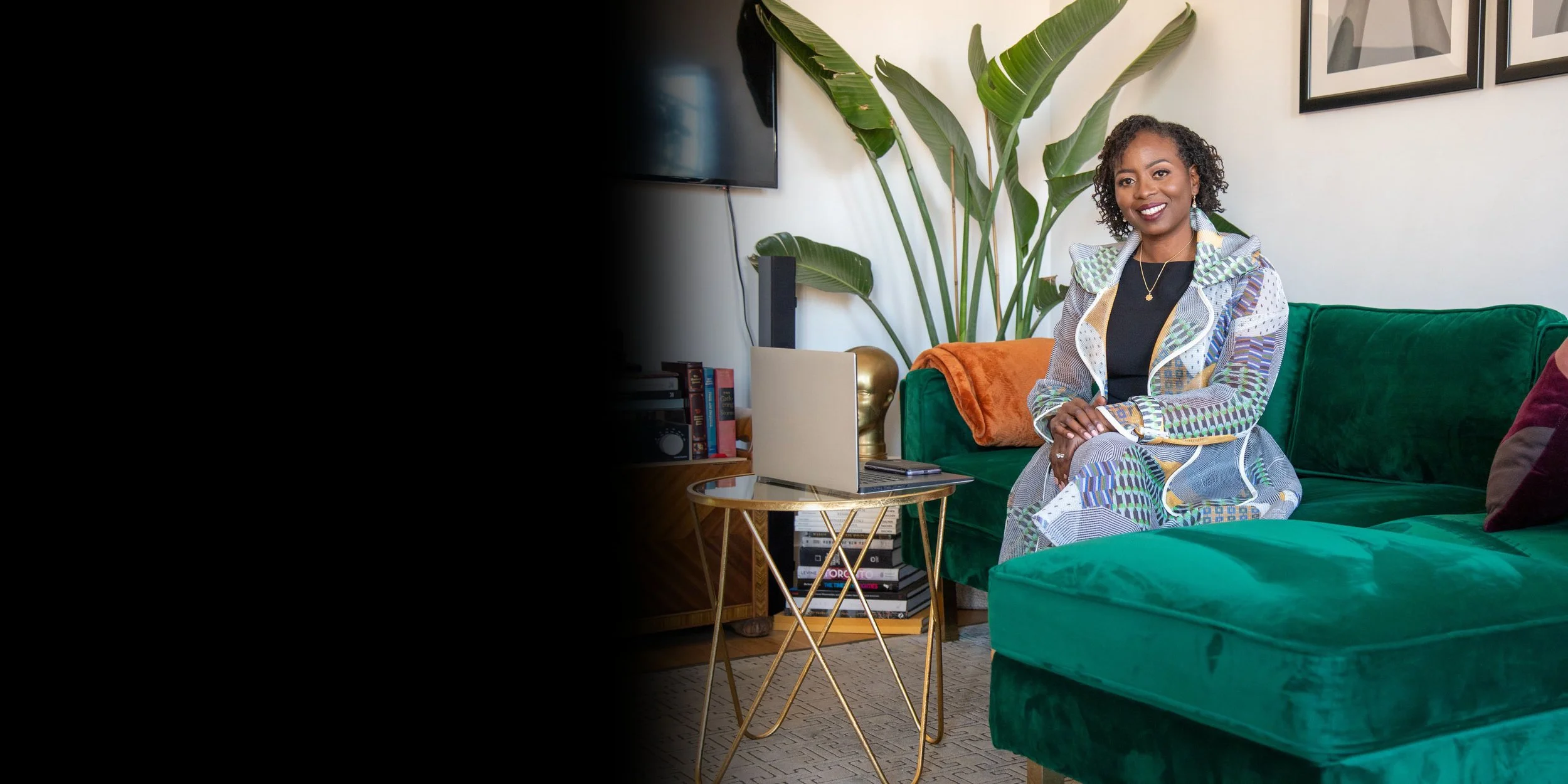 Book Dr. Sabine Charles: Your Dynamic Motivational Speaker"