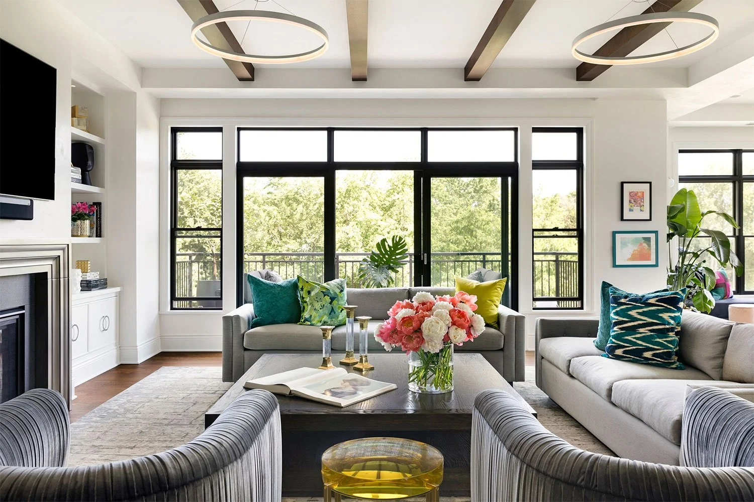 Lakeside Condo — Lucy Interiors
