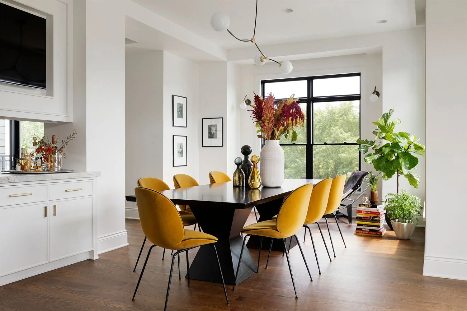 Lakeside Condo — Lucy Interiors