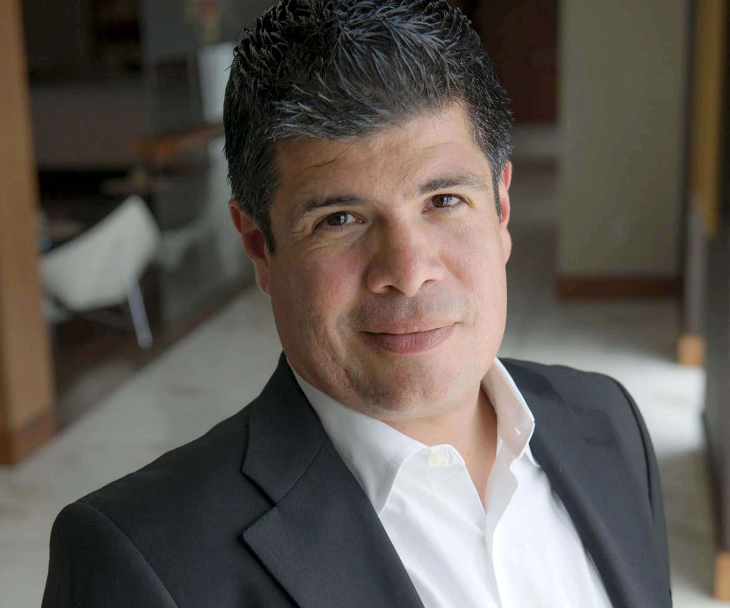 Mauricio Vergara — The Legacy Lab