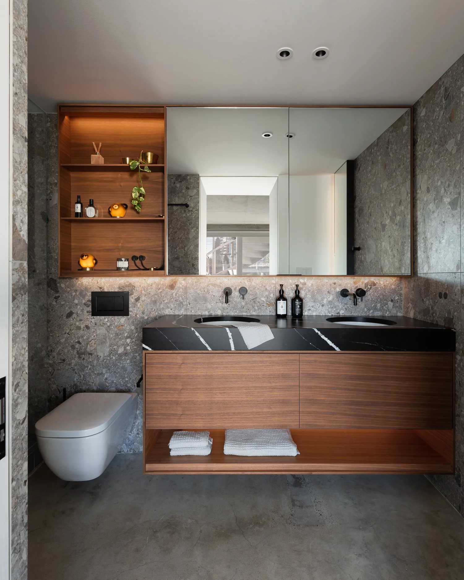 Waterfall Loft — Jeffrey Liu Studio