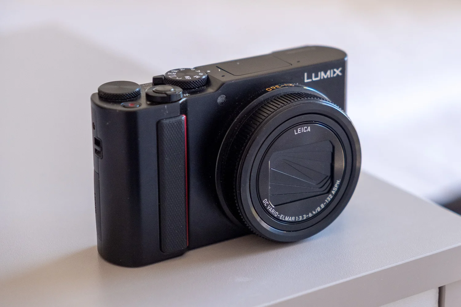 Panasonic Lumix ZS200 (TZ200) - The Most Versatile Camera in the World (2025) - Review — Luke ...