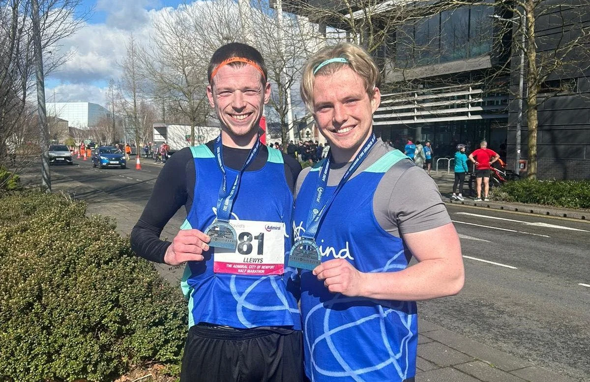 Cardiff friends go the extra mile for mental health charity ‘Mind ...