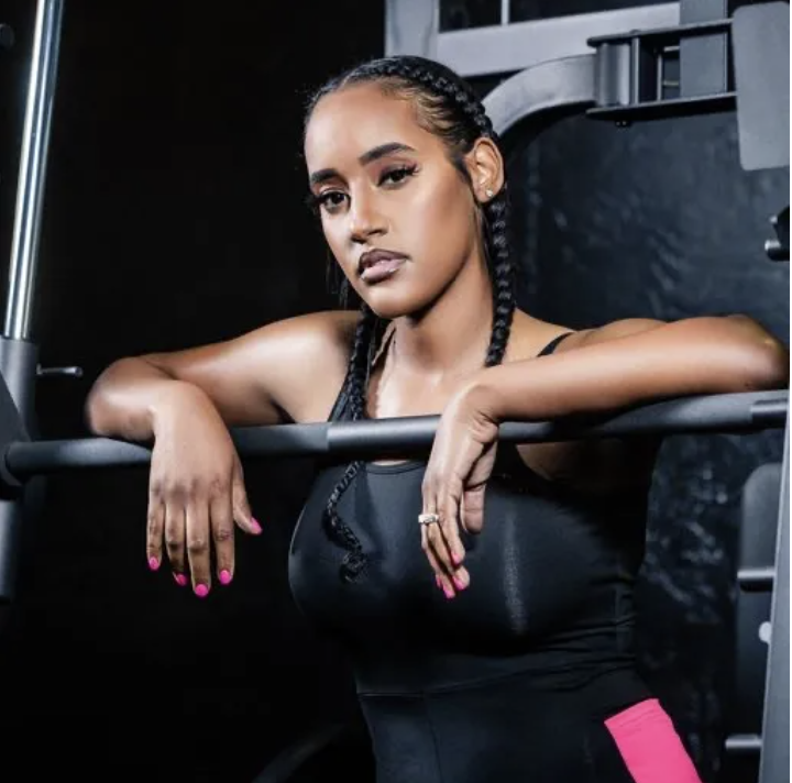 About Us — Strait Bodied