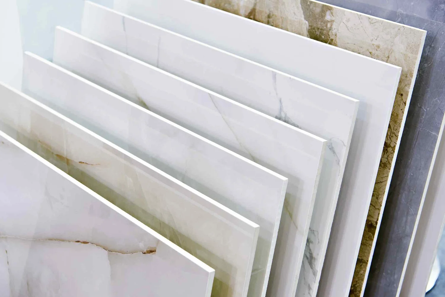 Low Maintenance Shower Walls: Easy To Clean Materials