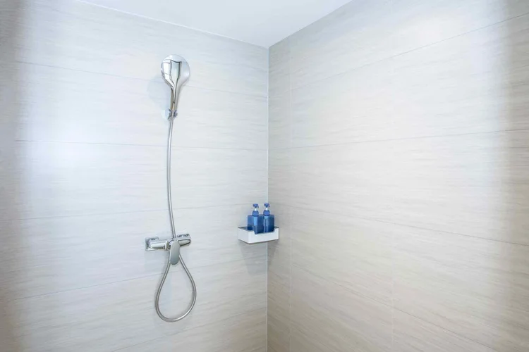 Low Maintenance Shower Walls: Easy To Clean Materials