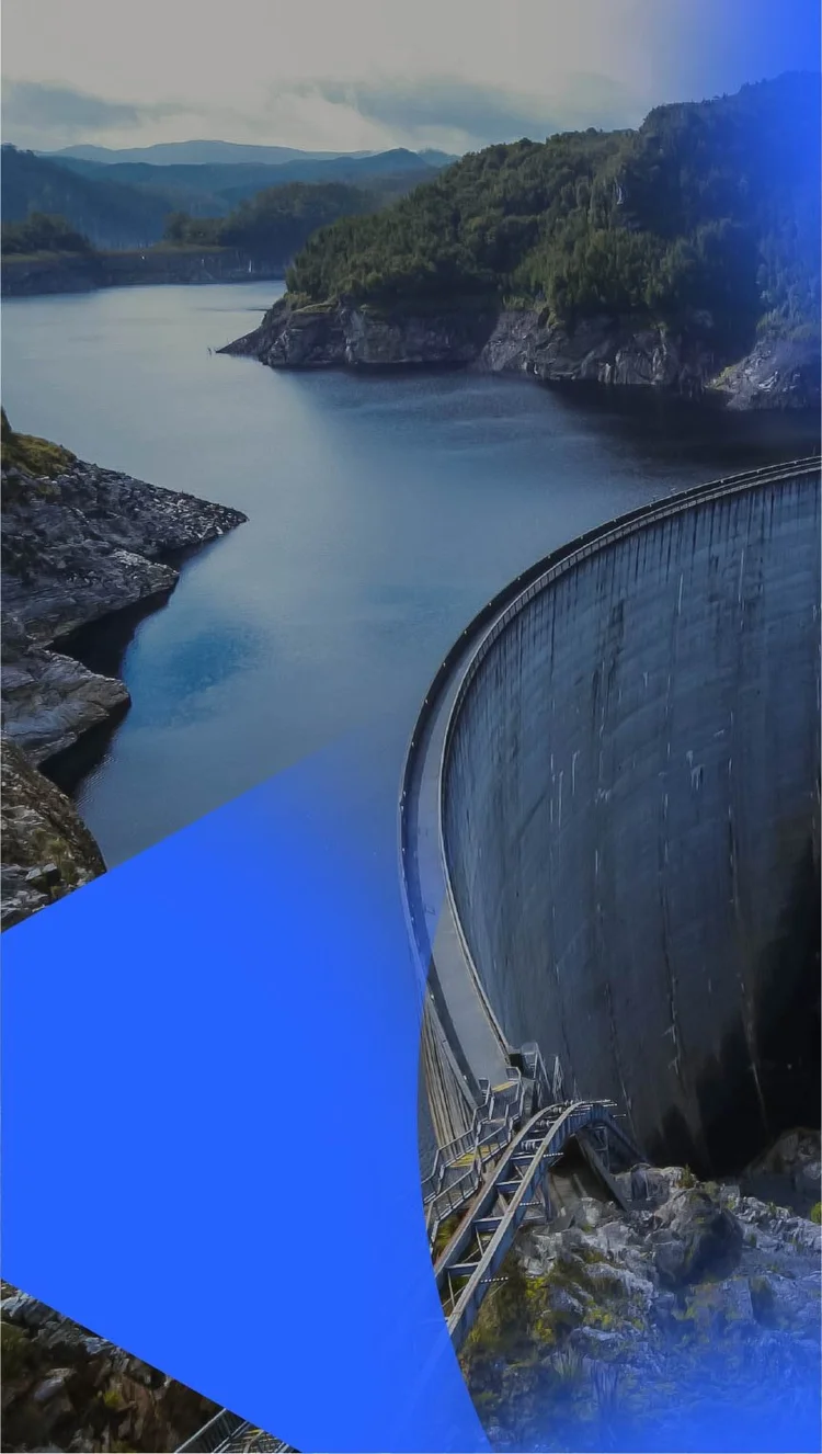 CoMade. Making Possible™