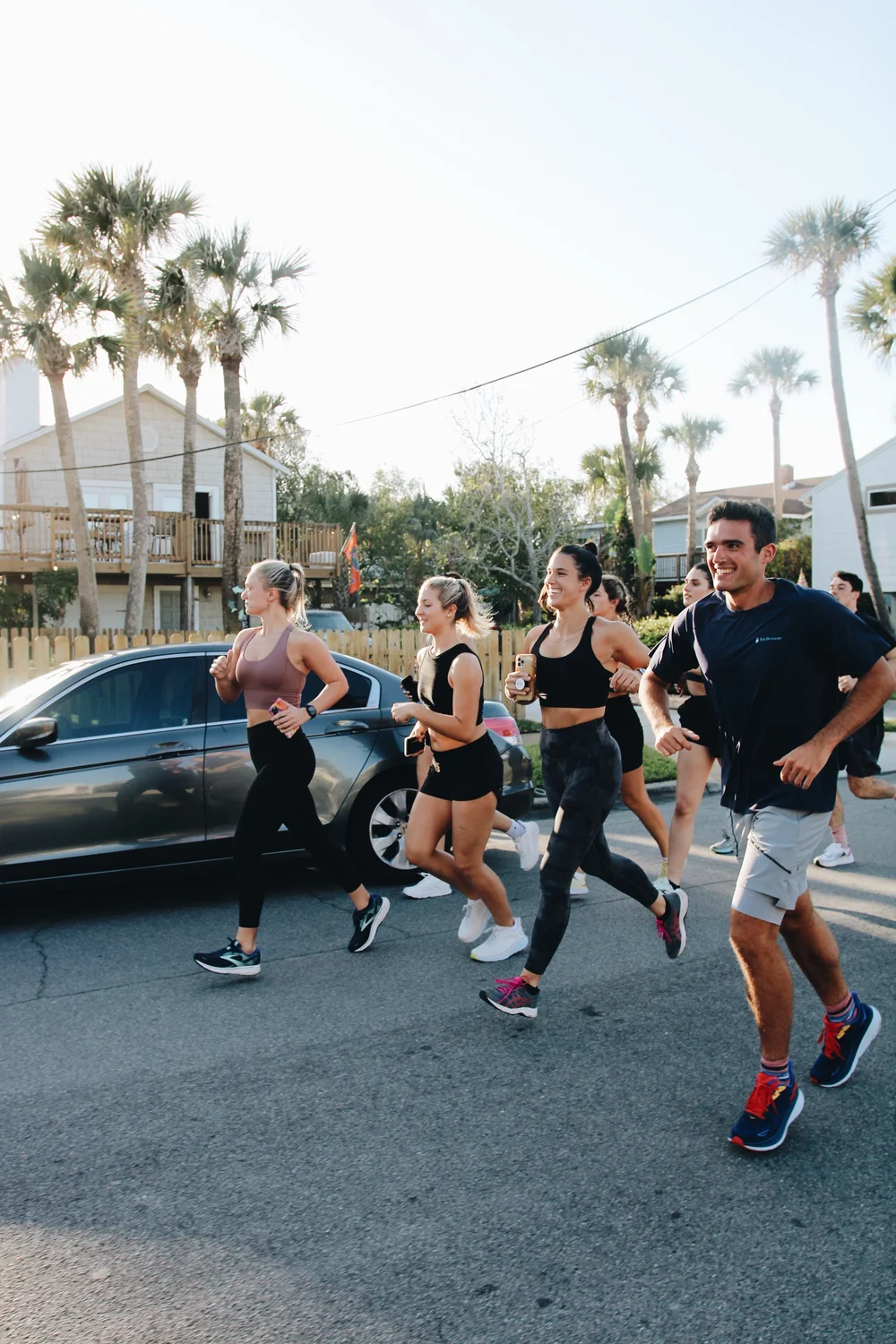 Neptune Run Crew - Friends Running With Friends