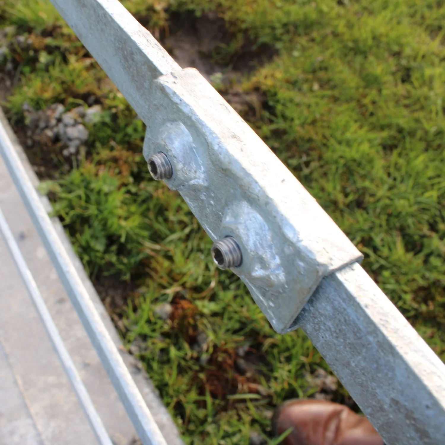 Estate Fencing — Cooper Fencing