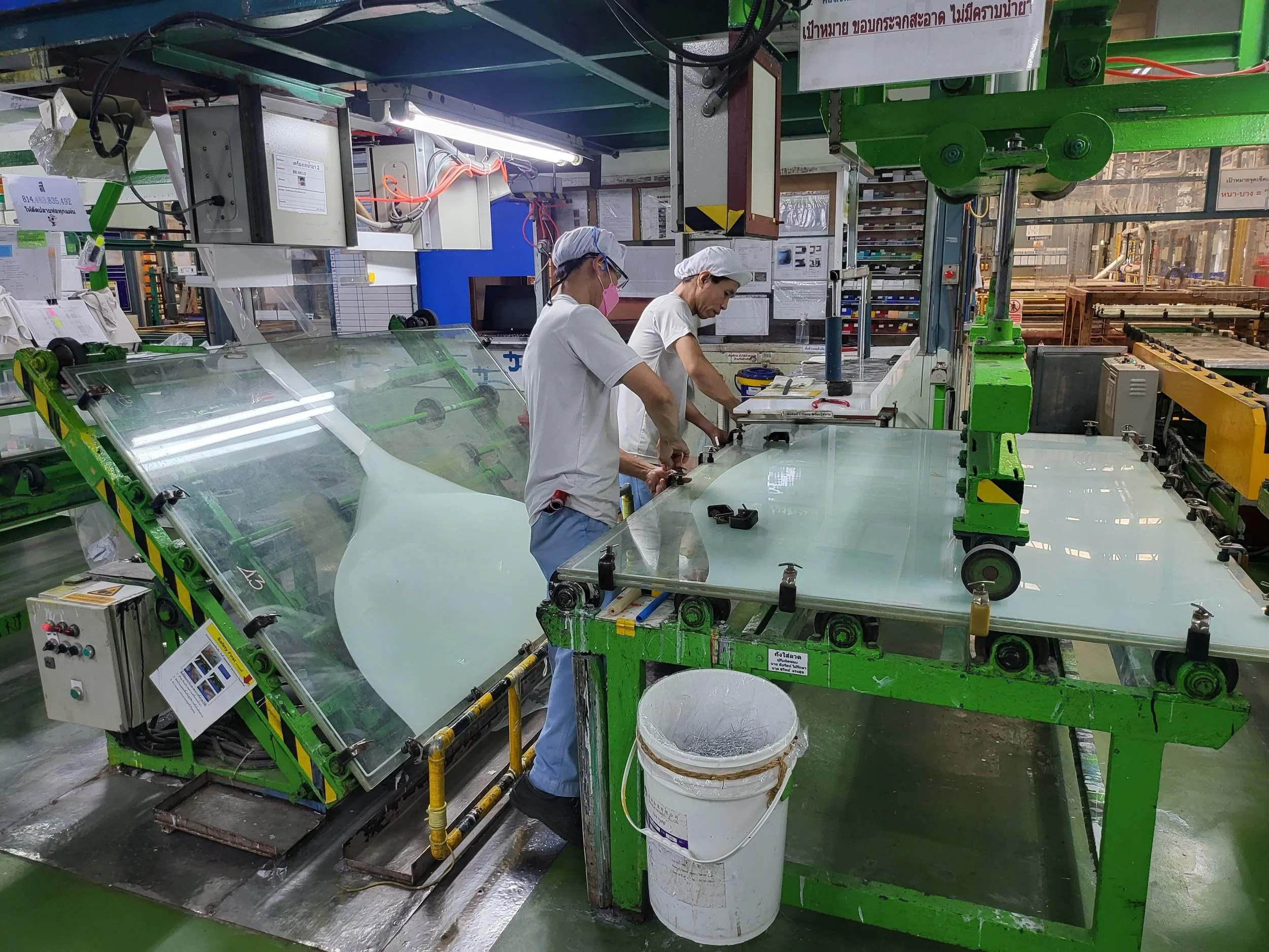 Cosmo TL - Sumipex Cast Acrylic Sheets