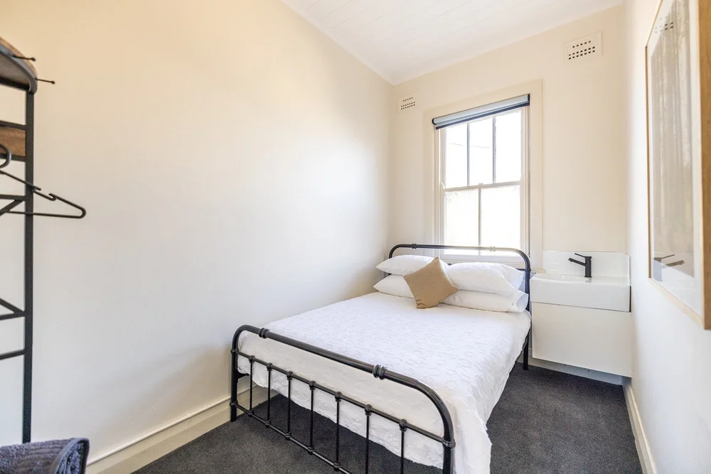 The Middle | Adelong Accommodation Hotel Functions