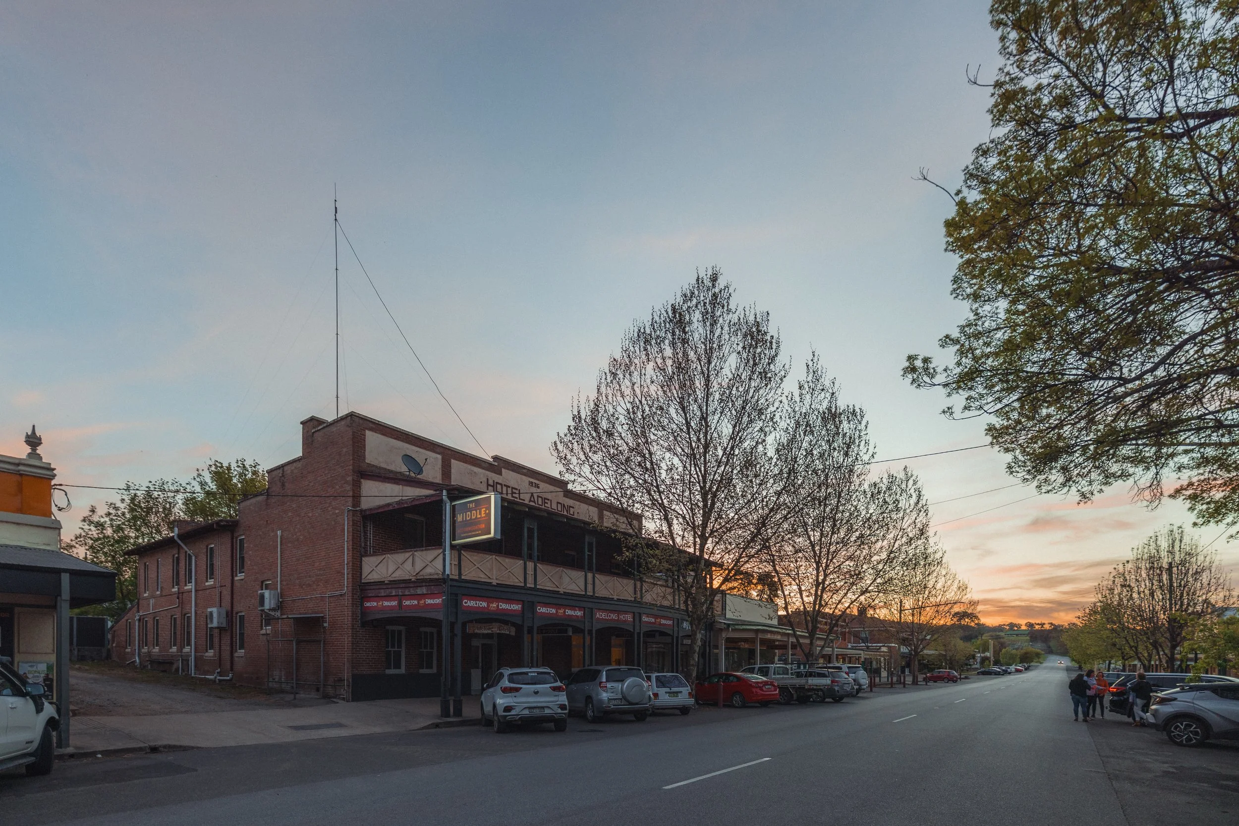 The Middle | Adelong Accommodation Hotel Functions