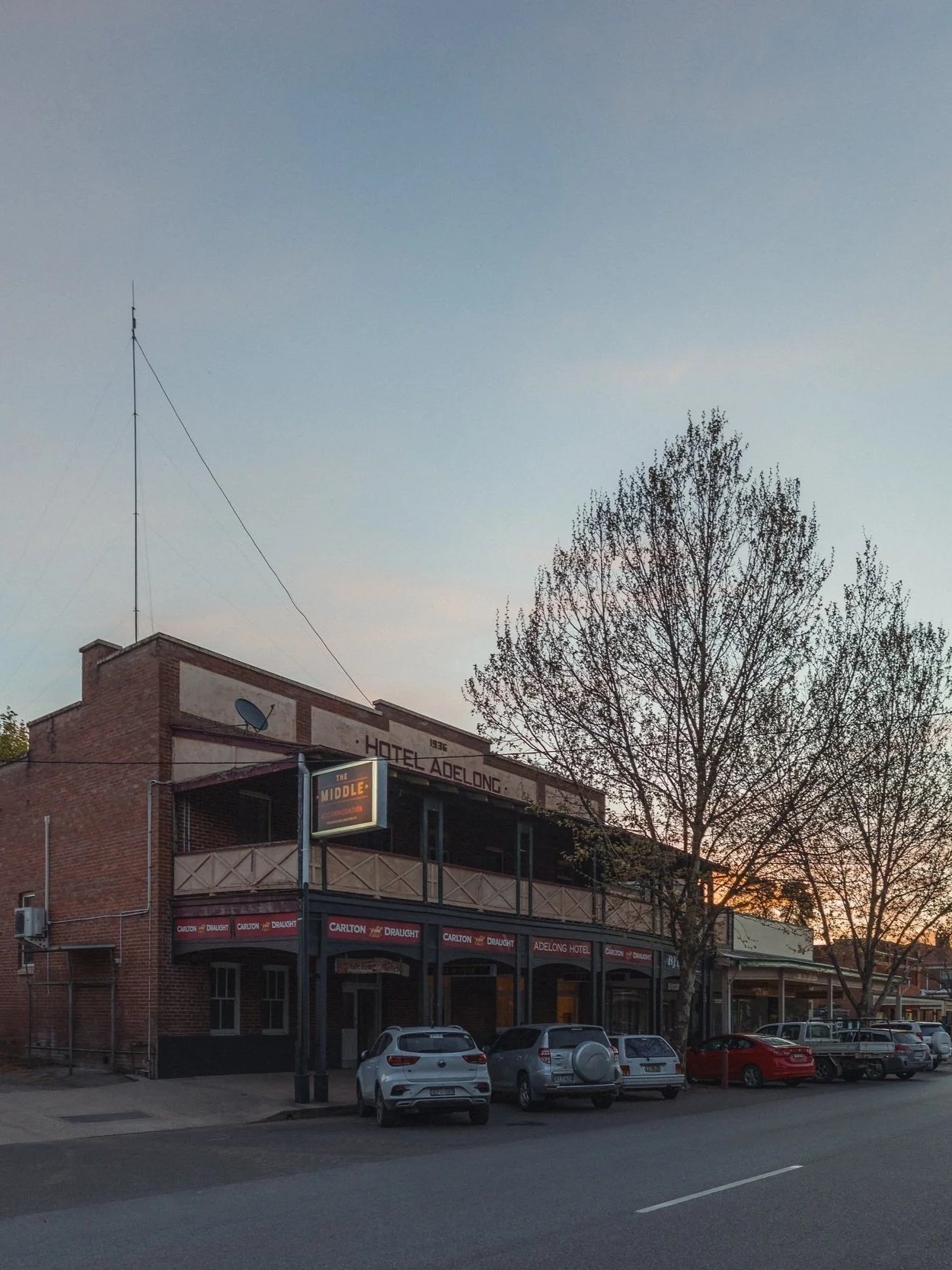 The Middle | Adelong Accommodation Hotel Functions