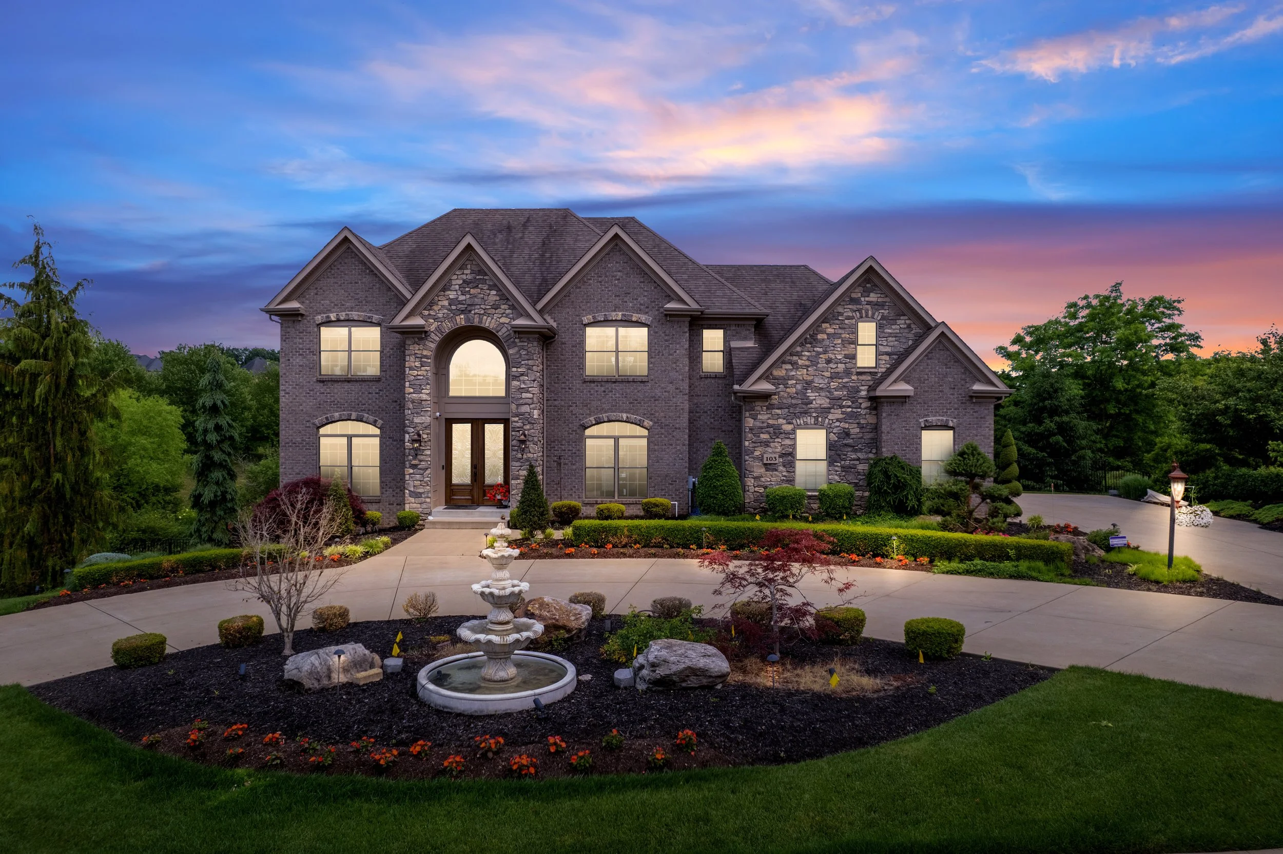 The Michelle Sager Group at Compass RE